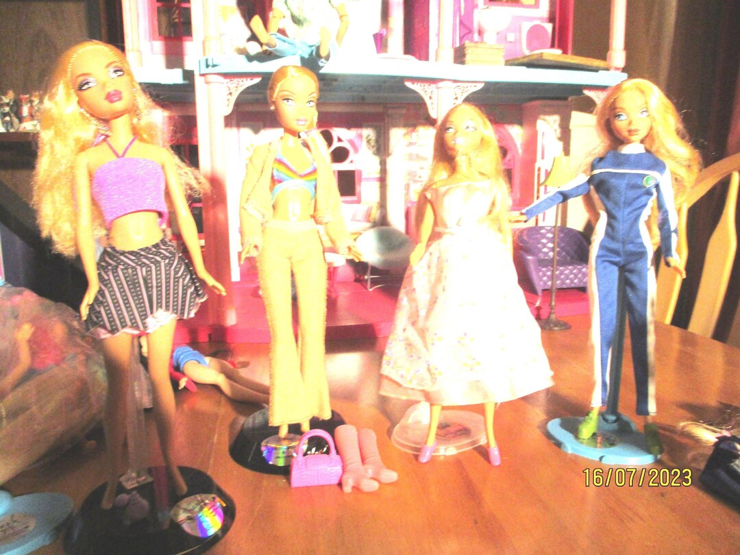 Mattel My Scene Dolls: Kennedy and Barbie With Clothing & Accessories ...