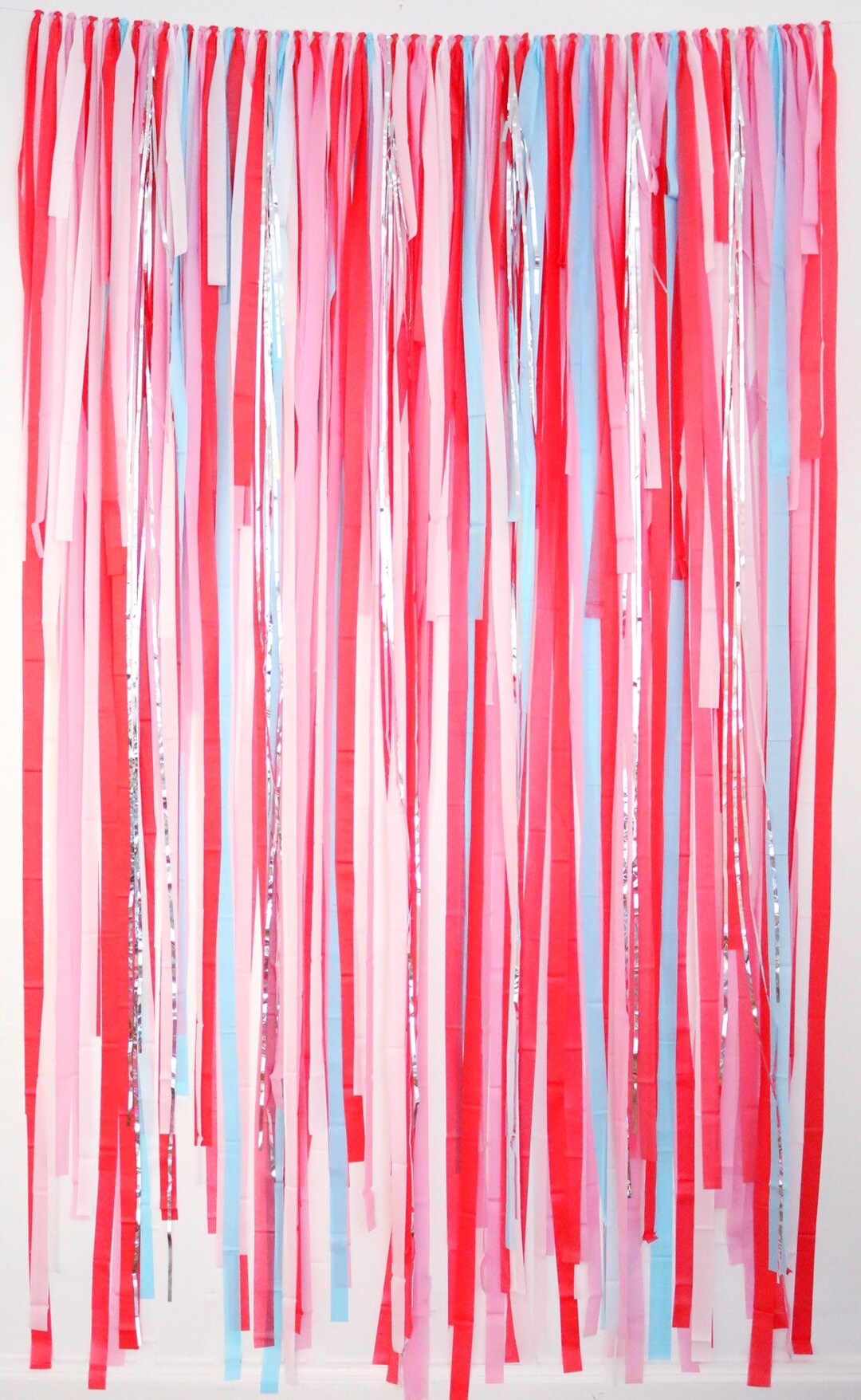 Streamer Backdrop, Fringe Backdrop, Pink and Red, Streamer Garland ...