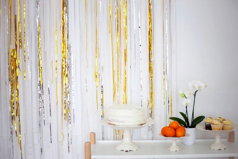 Streamer Backdrop Fringe Backdrop Silver and Gold Party | Etsy