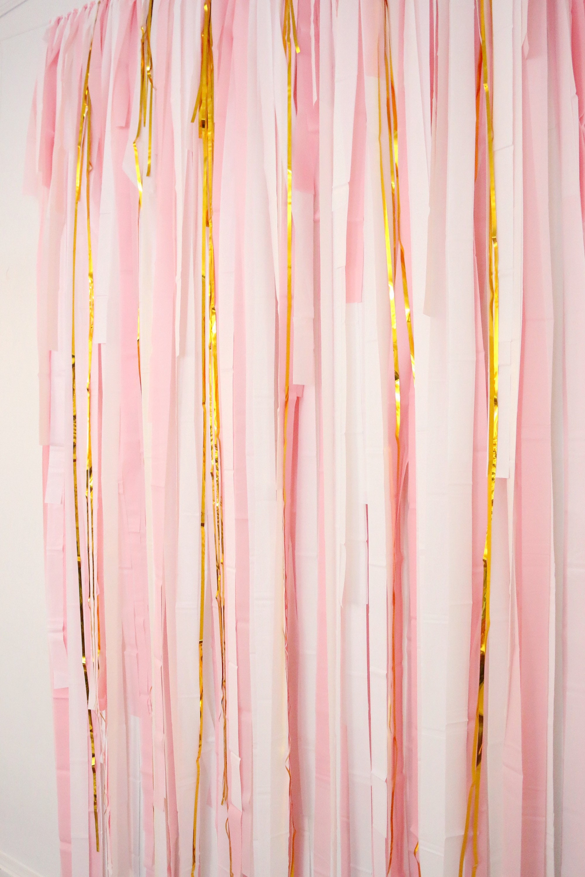 Streamer Backdrop Fringe Backdrop Pink and Gold Decorations - Etsy