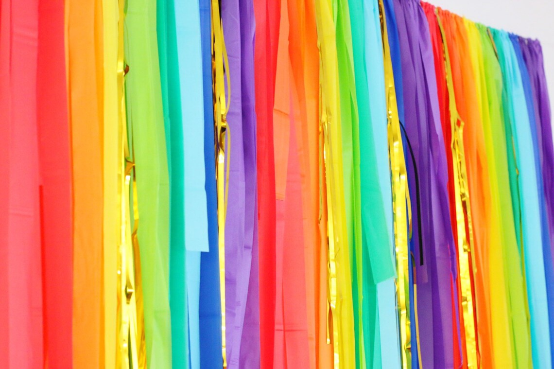 Streamer Backdrop, Fringe Backdrop, Rainbow Backdrop,rainbow Party ...