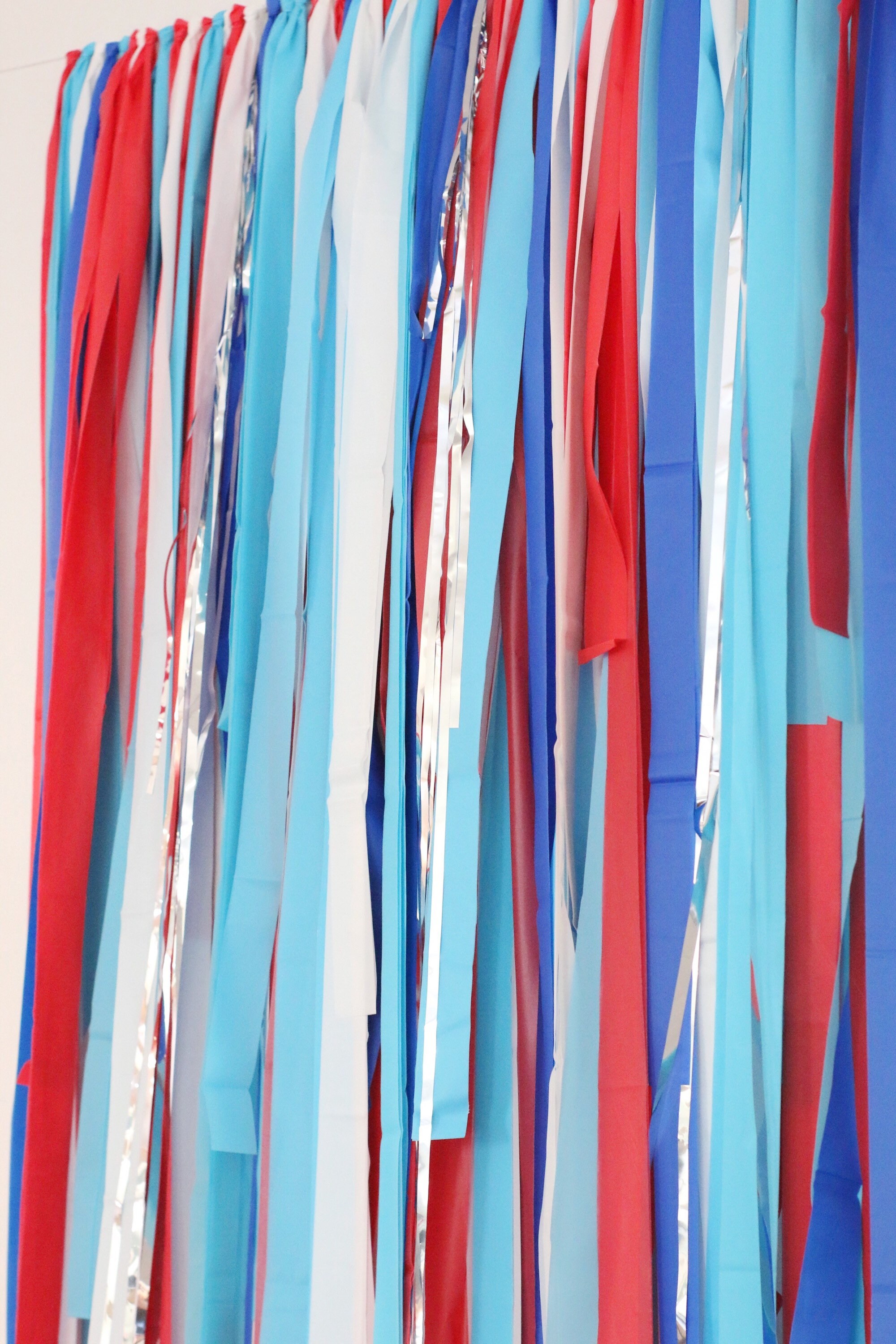 Streamer Backdrop Fringe Backdrop Red White and Blue Party - Etsy