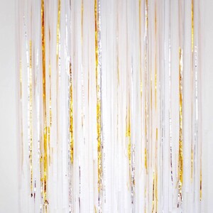 Streamer Backdrop, Fringe Backdrop, Silver and Gold Party Decorations ...