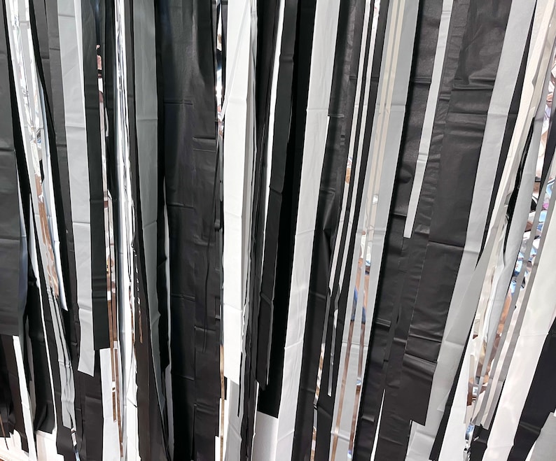 Streamer Fringe Backdrop, Black & White Party Decorations, Party ...