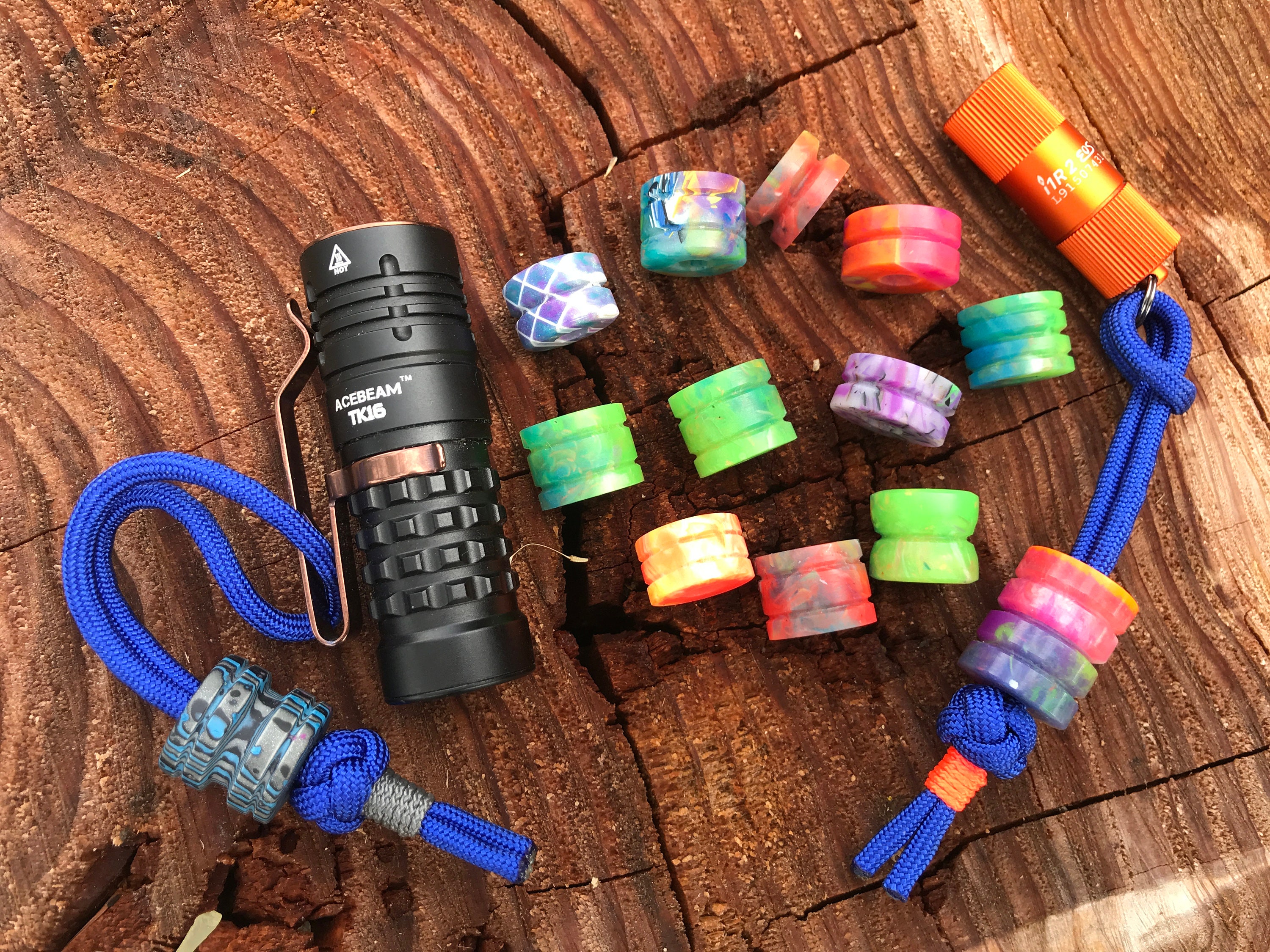 Glow Bead Lanyard Bead EDC Bead Paracord and Glow Bead Key - Etsy