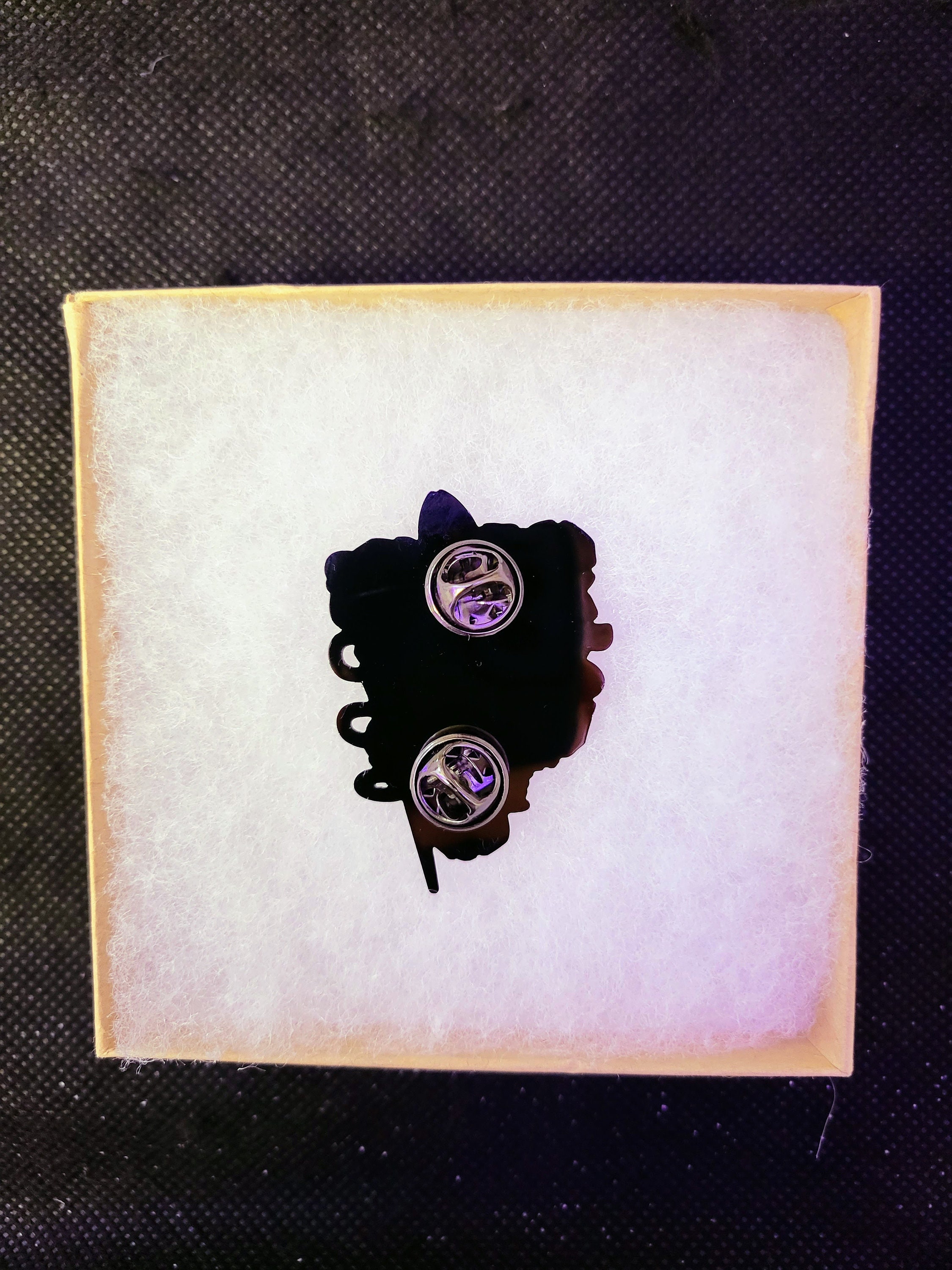 Hollow Knight Silksong Hornet Pin - Etsy