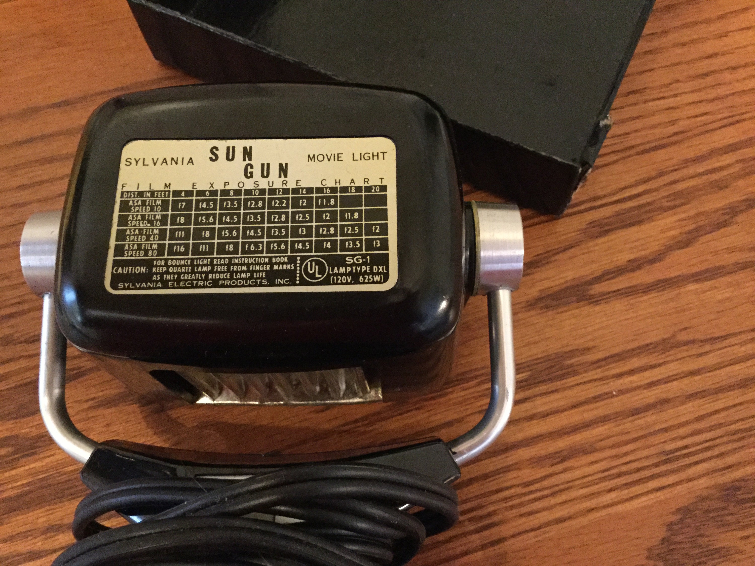 Sylvania Sun Gun Movie Light for Vintage Photography Collection or Use ...