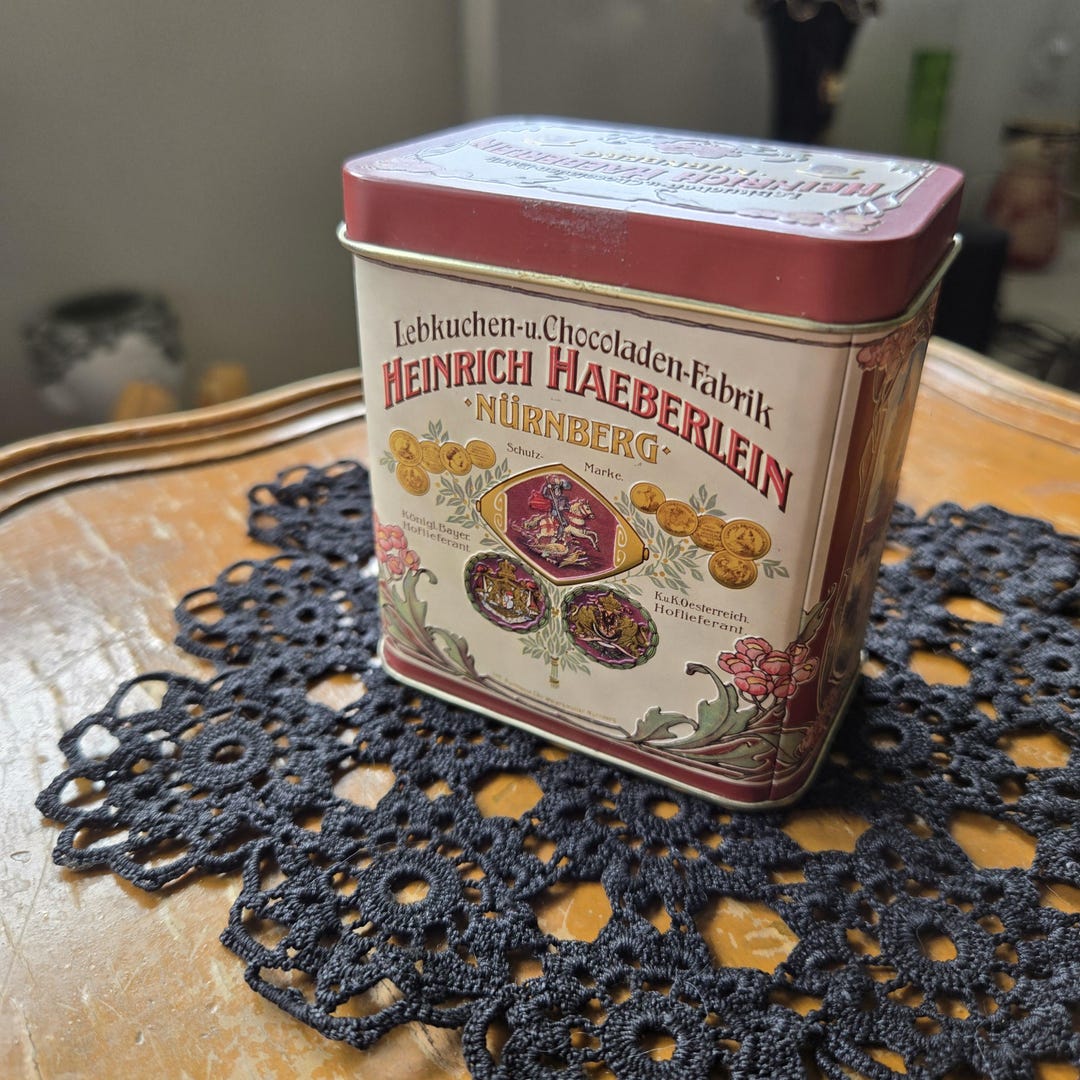 Vintage German Castles Tin, Heinrich Haeberlein Tin Nurnberg Tin ...