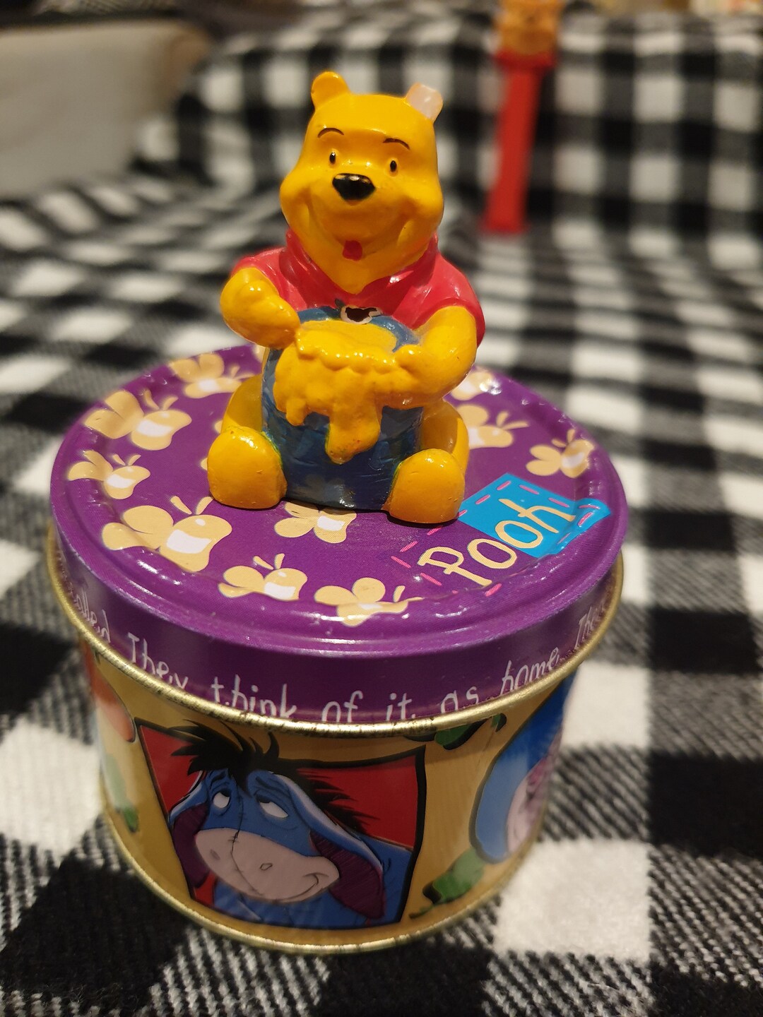 Adorable Mini Winnie the Pooh Tin Small Pooh & Friends Tin With ...