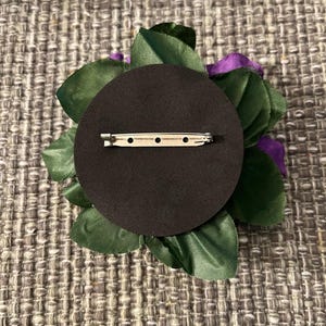 African Violet Corsage// DST African Violet Flower Pin//purple Flower ...