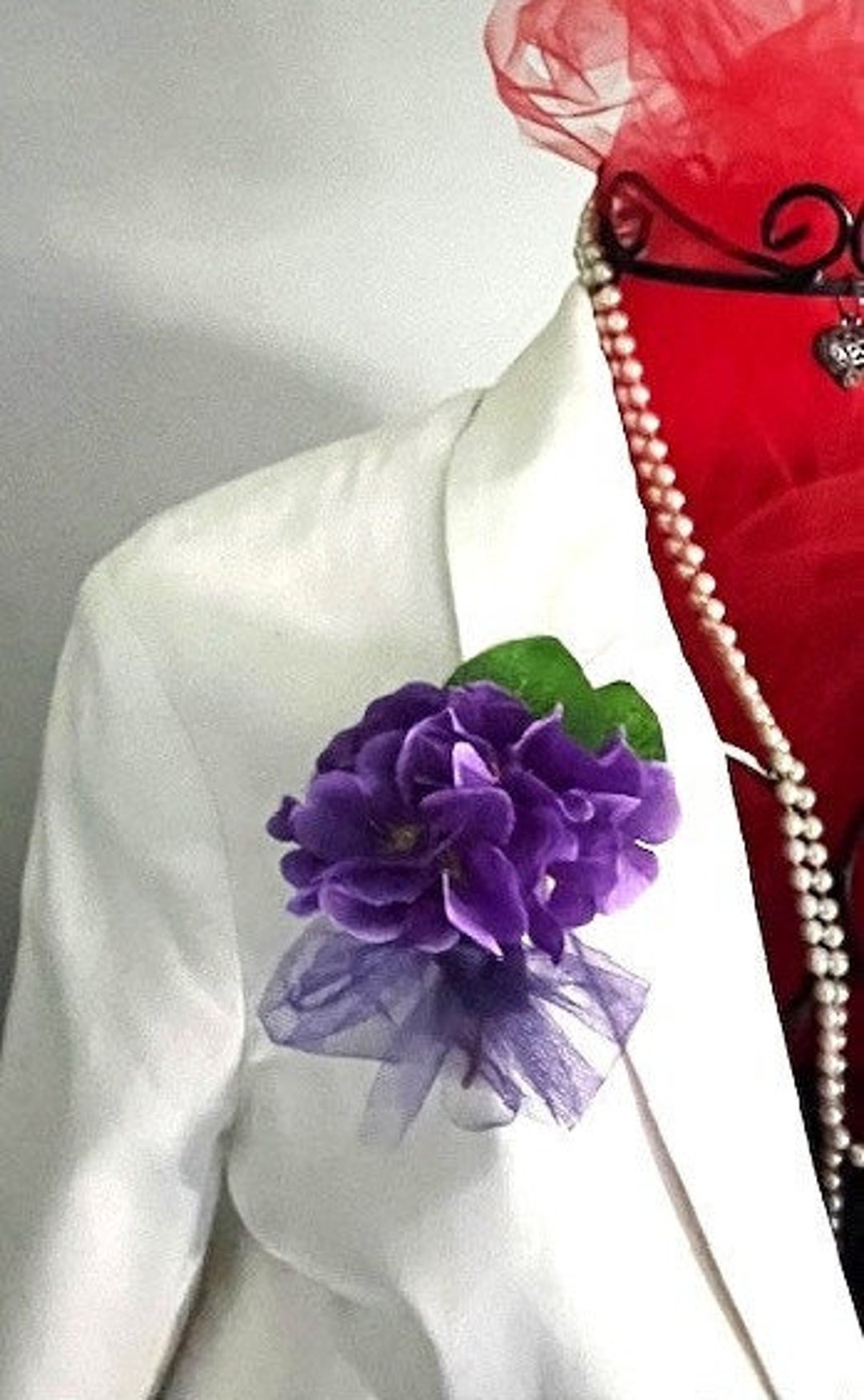African Violet Corsage// DST African Violet Flower Pin//petite Purple ...