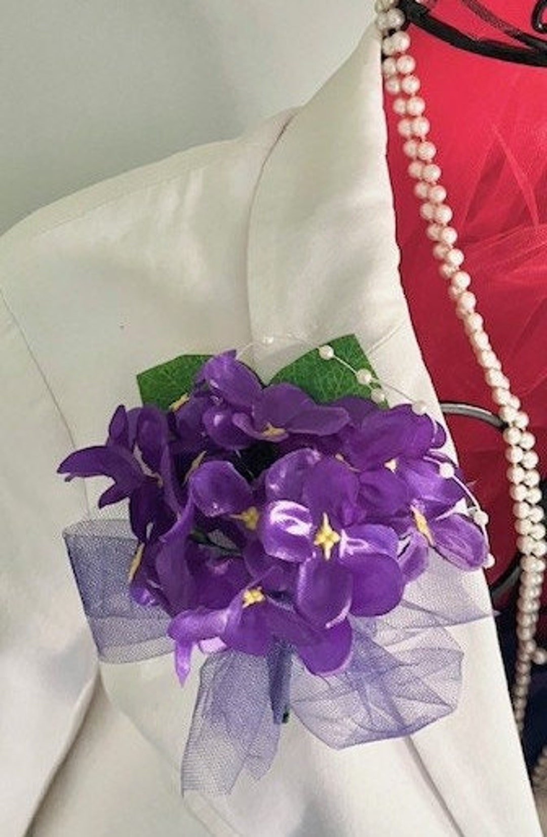 African Violet Corsage// DST African Violet Flower Pin//medium Purple ...