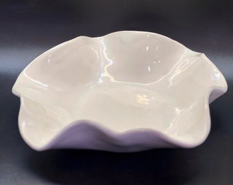 Custom Organic Ruffle Bowl - Medium - Etsy