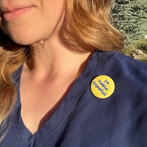 Pin: "i Speak English" ~ Badge, Pinback Button ~ Flight Attendant ...