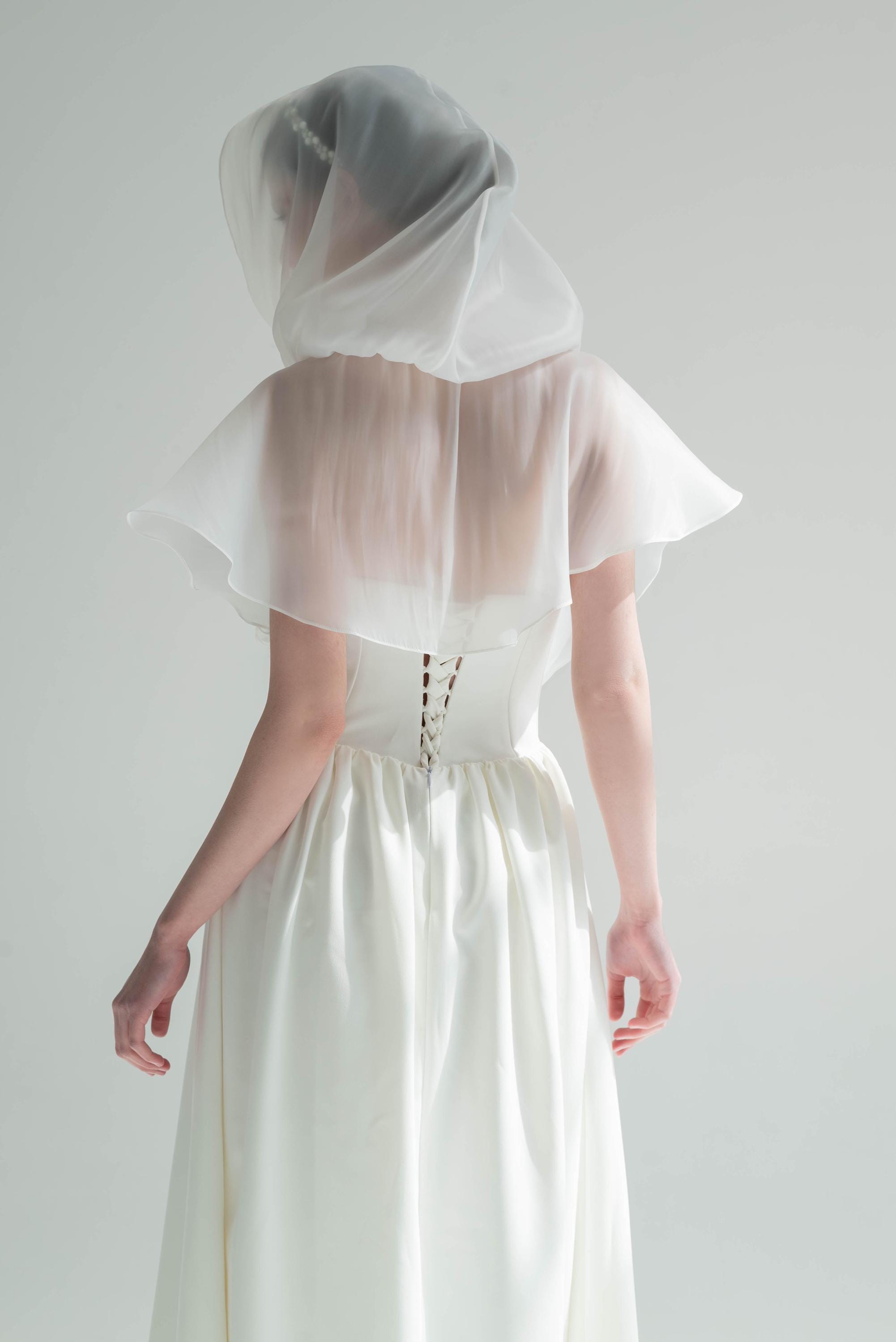 Shiny off White Sheer Fabric Wedding Hooded Capelet Bridal Chapel Viel ...