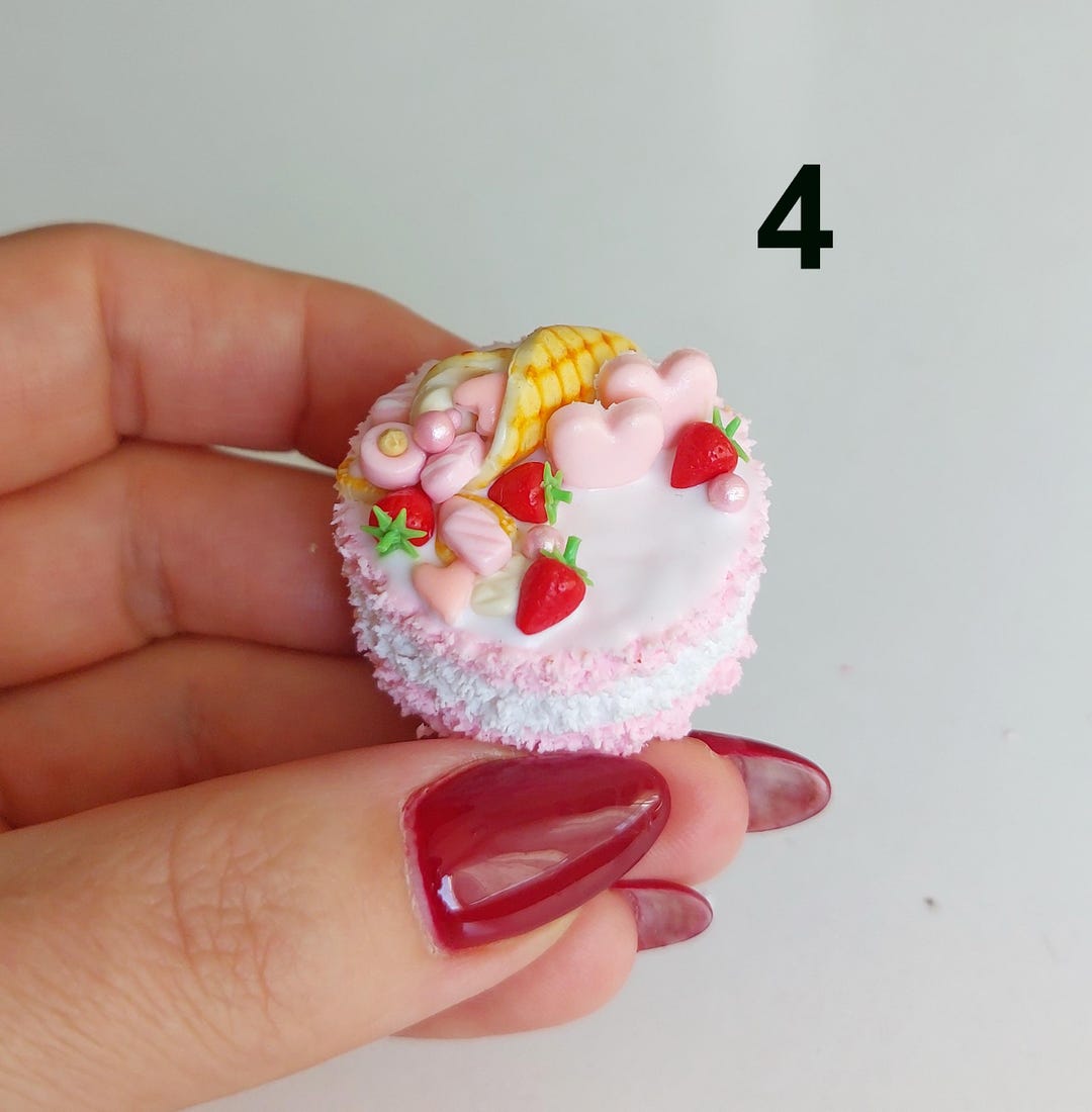 Mini Cakes for a Doll With Hearts.. Cake for Doll for Valentine's Day ...
