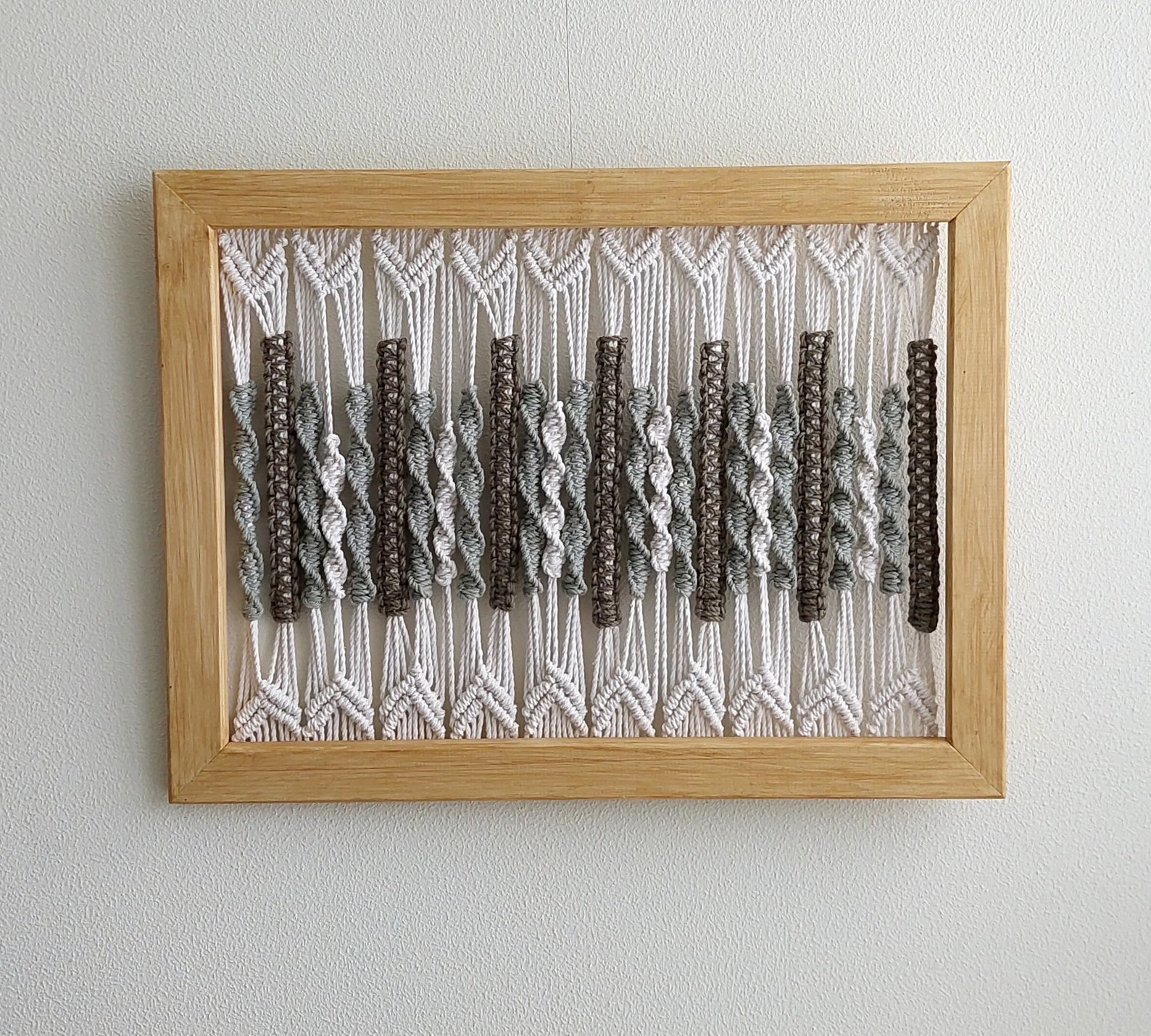 Macrame Wall Hanging and Framed/weaving Textile/hanging Decoration/hand ...