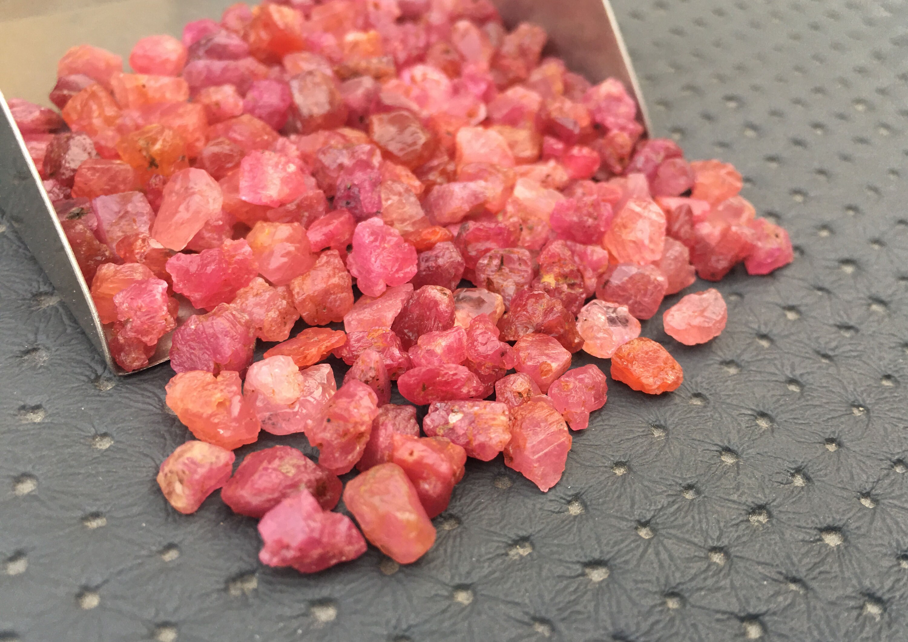 50 Pieces Pink Rough 4-6 MM Gems Natural Pink Sapphire | Etsy