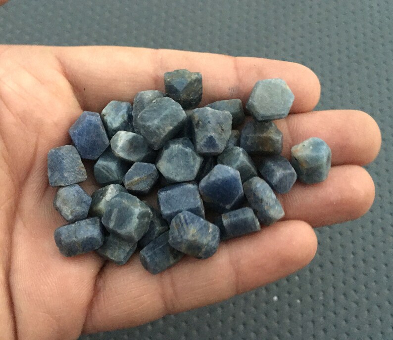 10 Pieces Blue Gems Rough 10-12 MM Rawnatural Blue Sapphire - Etsy