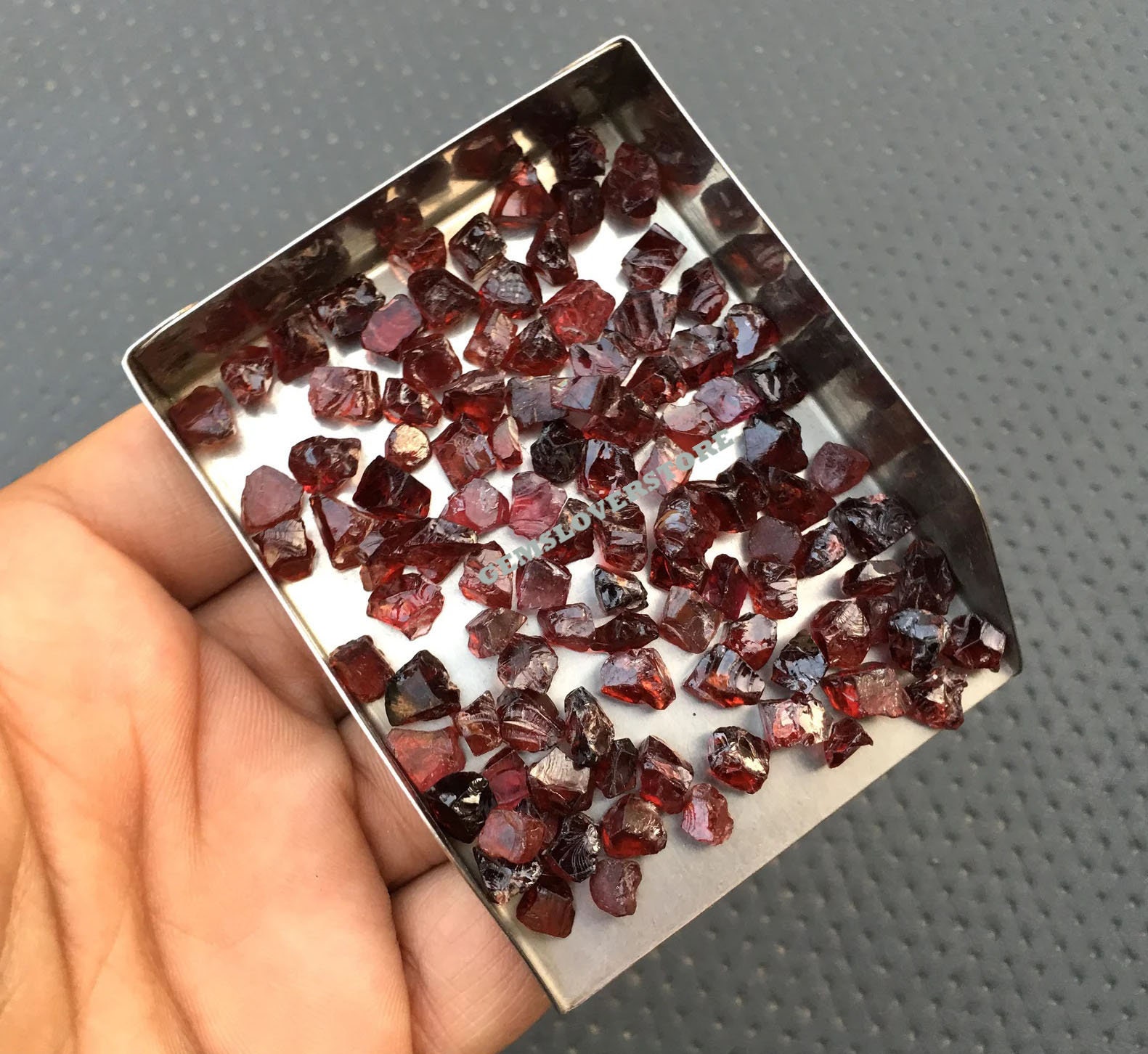 50 Piece Garnet Roughsize 4-6 MM Gemstone Roughnatural Red - Etsy