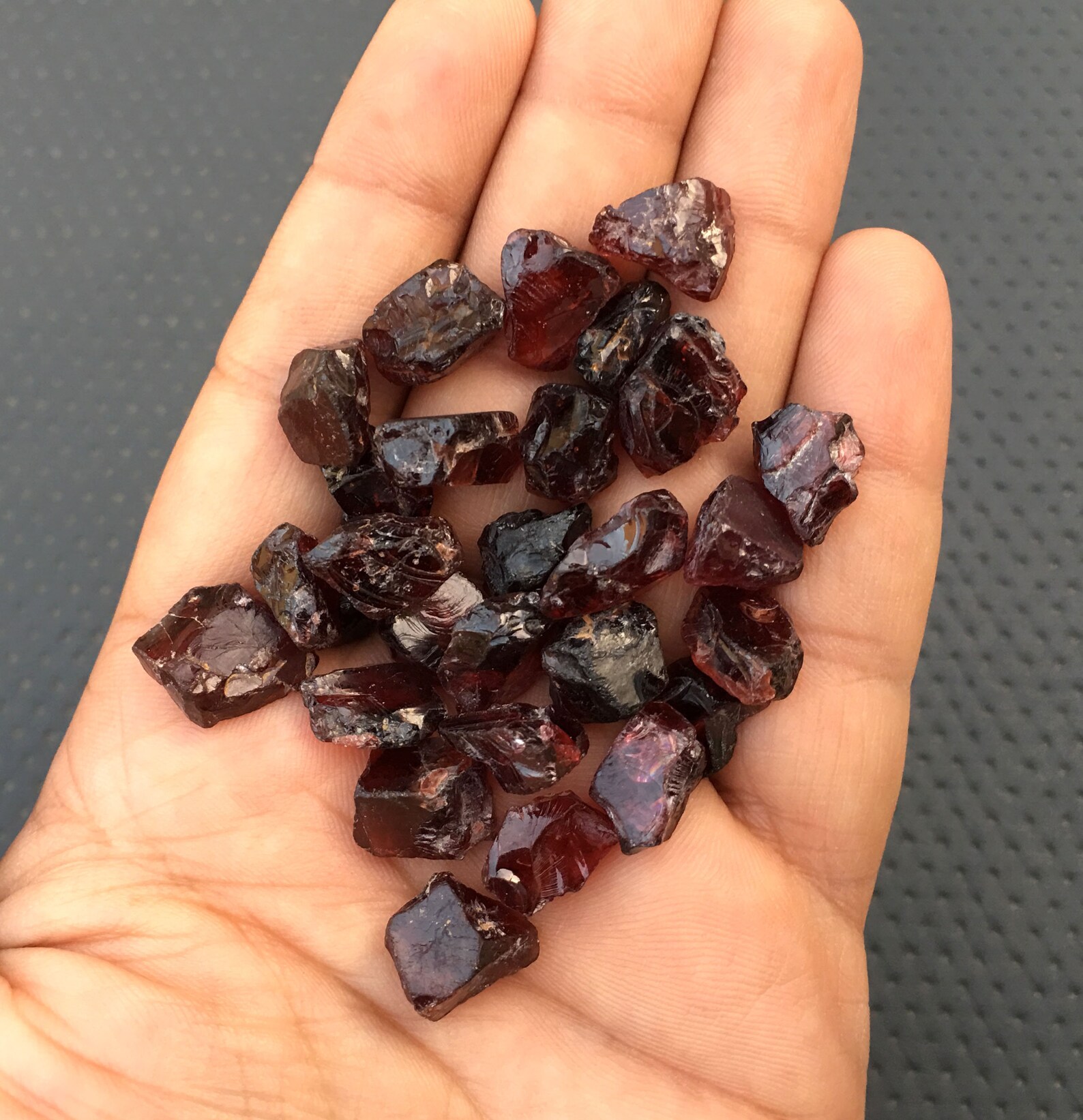 25 Pieces Natural Garnet Roughsize 10-12 MM Garnet | Etsy