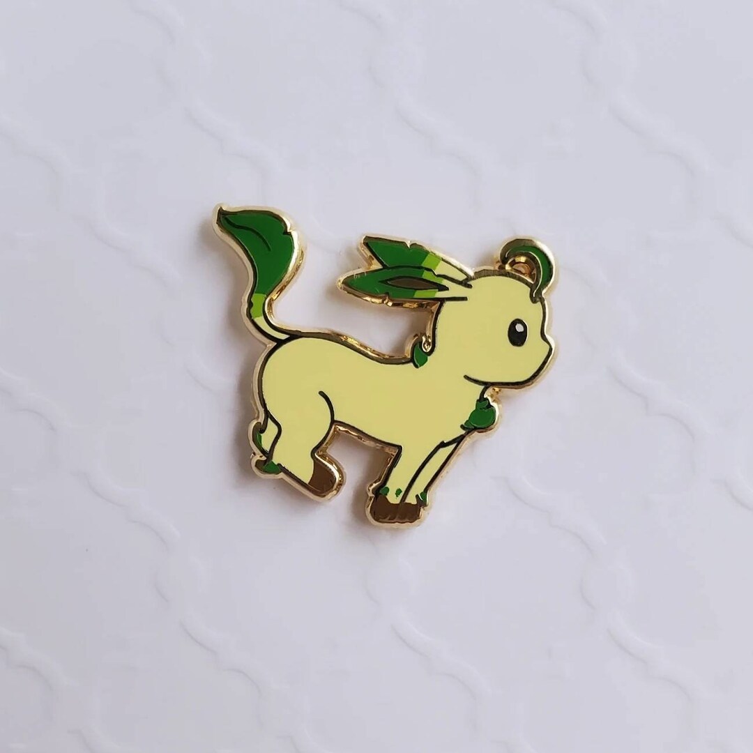 Mini Leafeon Pin - Etsy