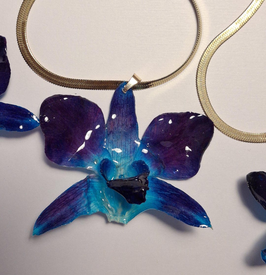 Blue Dendrobium Orchid Necklace, Real Flower Pendant With Gold Chain - Etsy