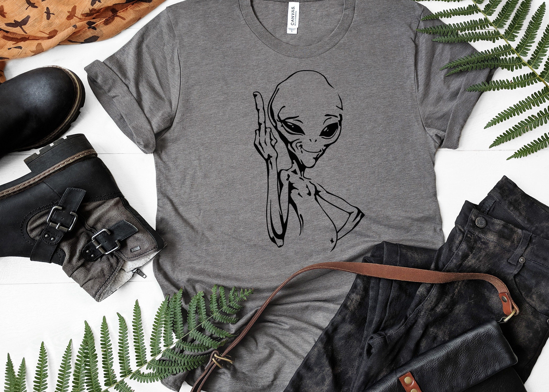 Cute alien middle finger drawing - tolftheory