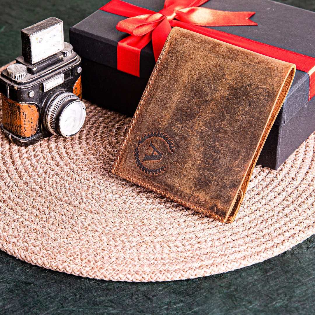 Handmade Engraved Leather WALLET, Custom Logo Wallet, Custom Name ...