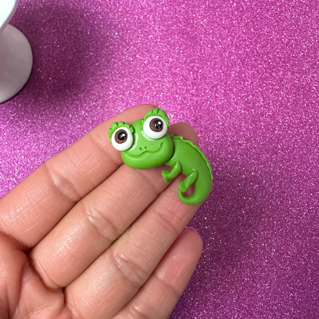 Pascal, Rapunzel, Lizzard, Bow Clay Center, Clay Charm, Clay Bow Center ...
