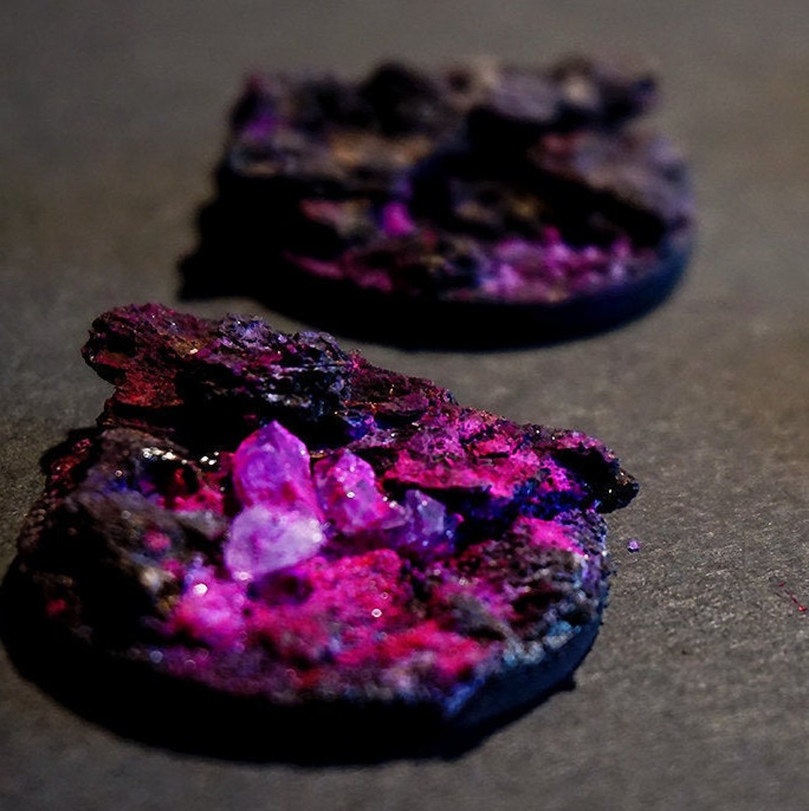 DARK CRYSTAL CAVERNS Custom Miniature Bases - Etsy