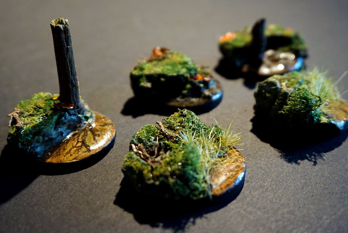 STREAMBANK Custom Miniature Bases - Etsy