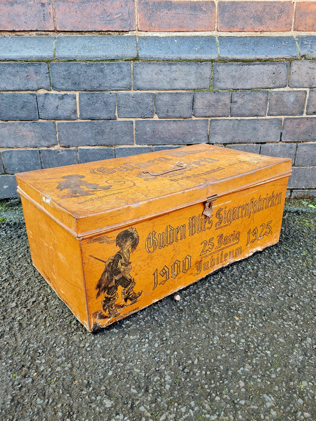 Antique Dutch Steel Cigar Shipping Trunk - Etsy