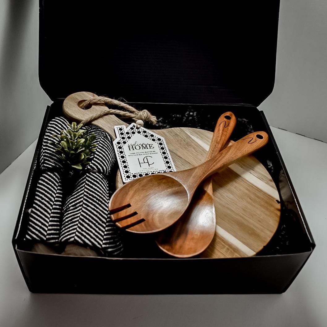 Housewarming Gift Box, Personalized Acacia Board Gift Set for Newlywed ...