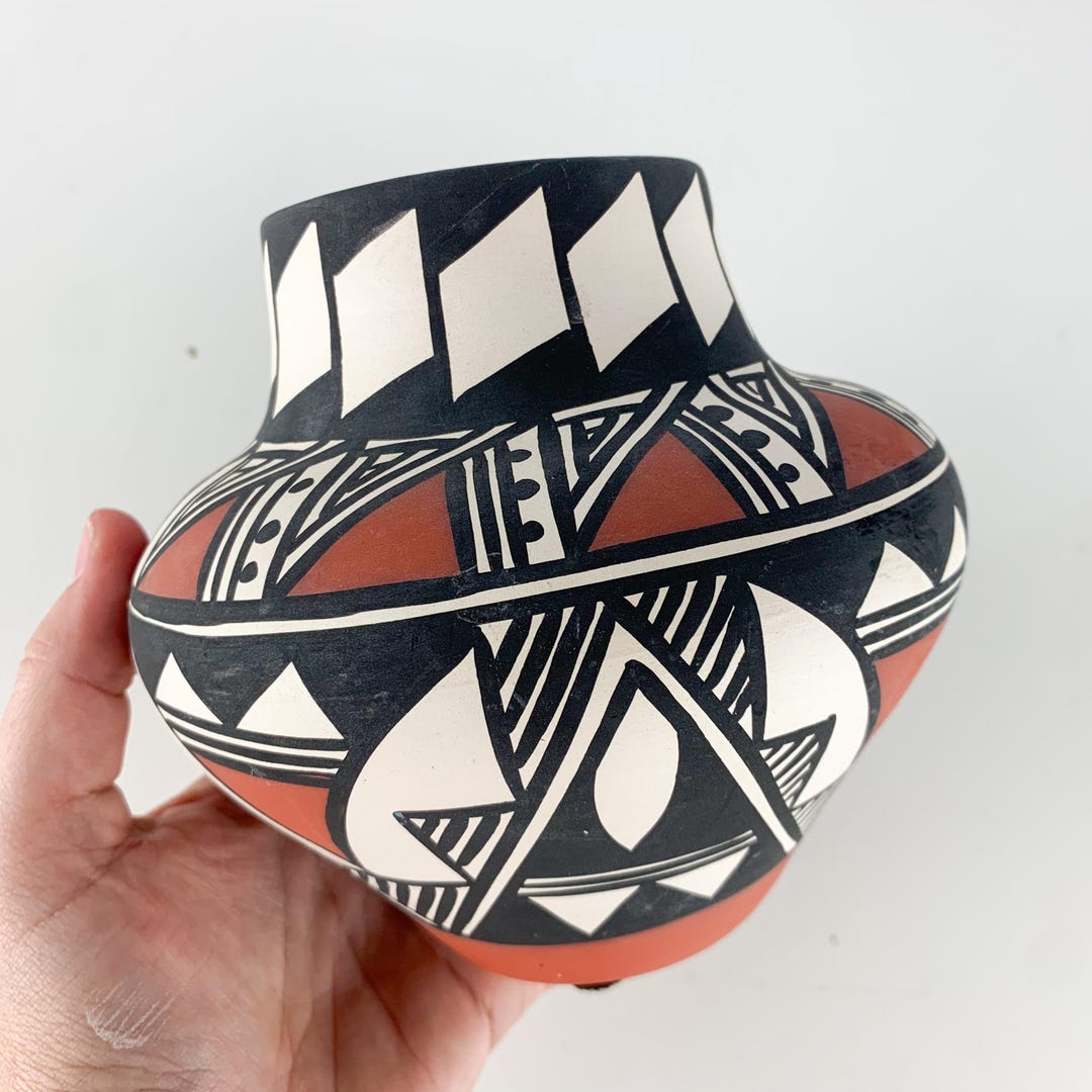 Vintage Native American Acoma Pottery Vase Lillie Concho Hand Painted ...