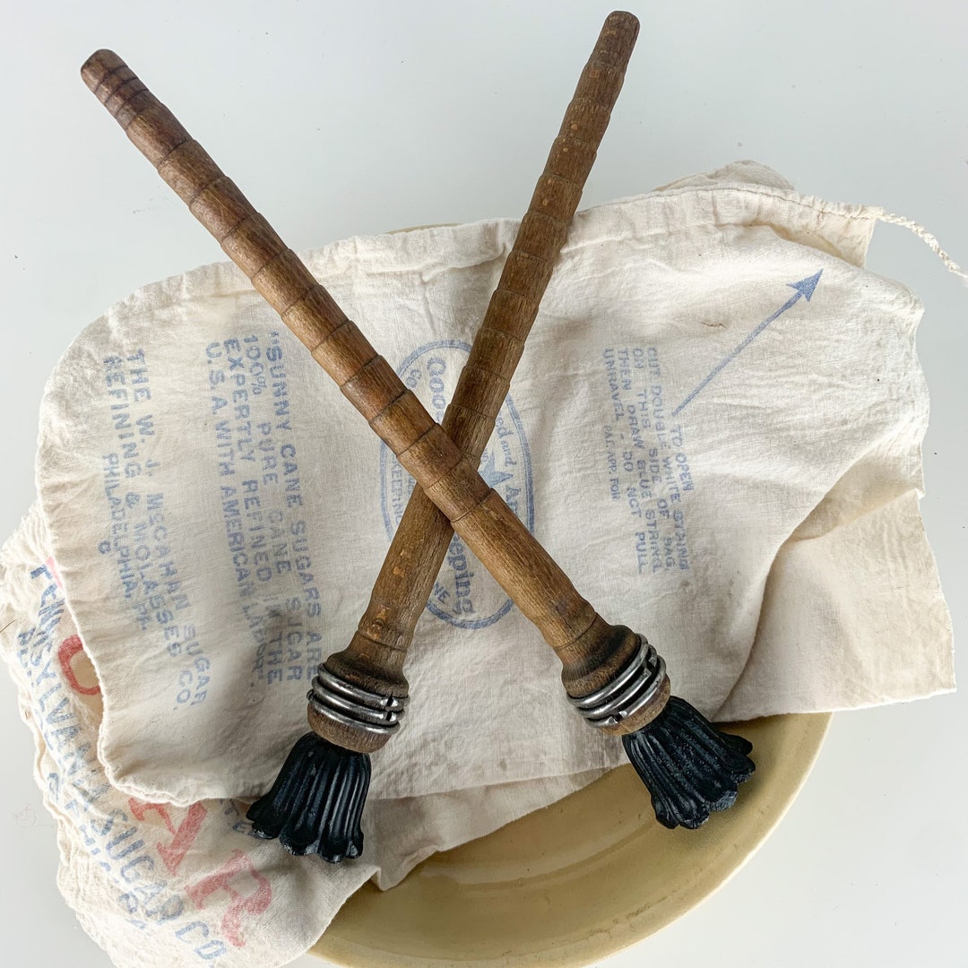 Vintage Antique Wooden Spools Textile Mill Thread Bobbin Spindle ...