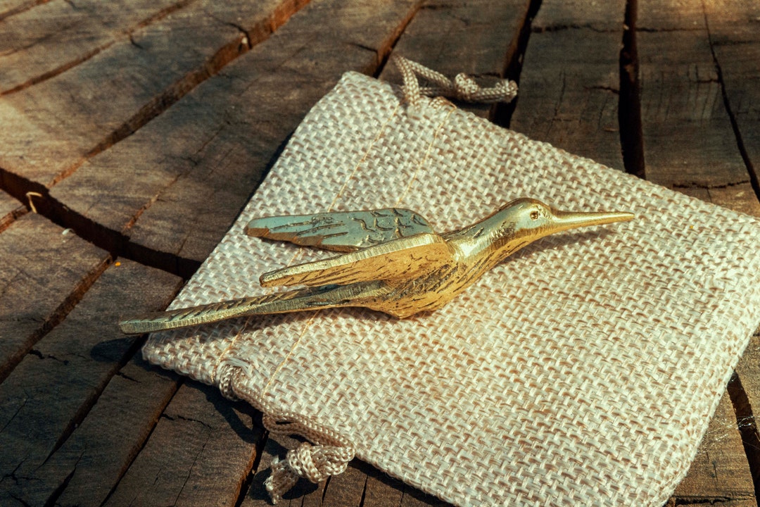 Bronze Hummingbird for Your Altar - Etsy