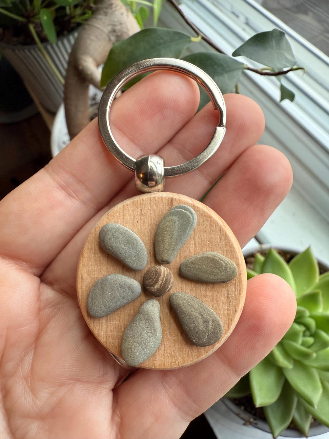 Rock Flowers Keychains - Etsy