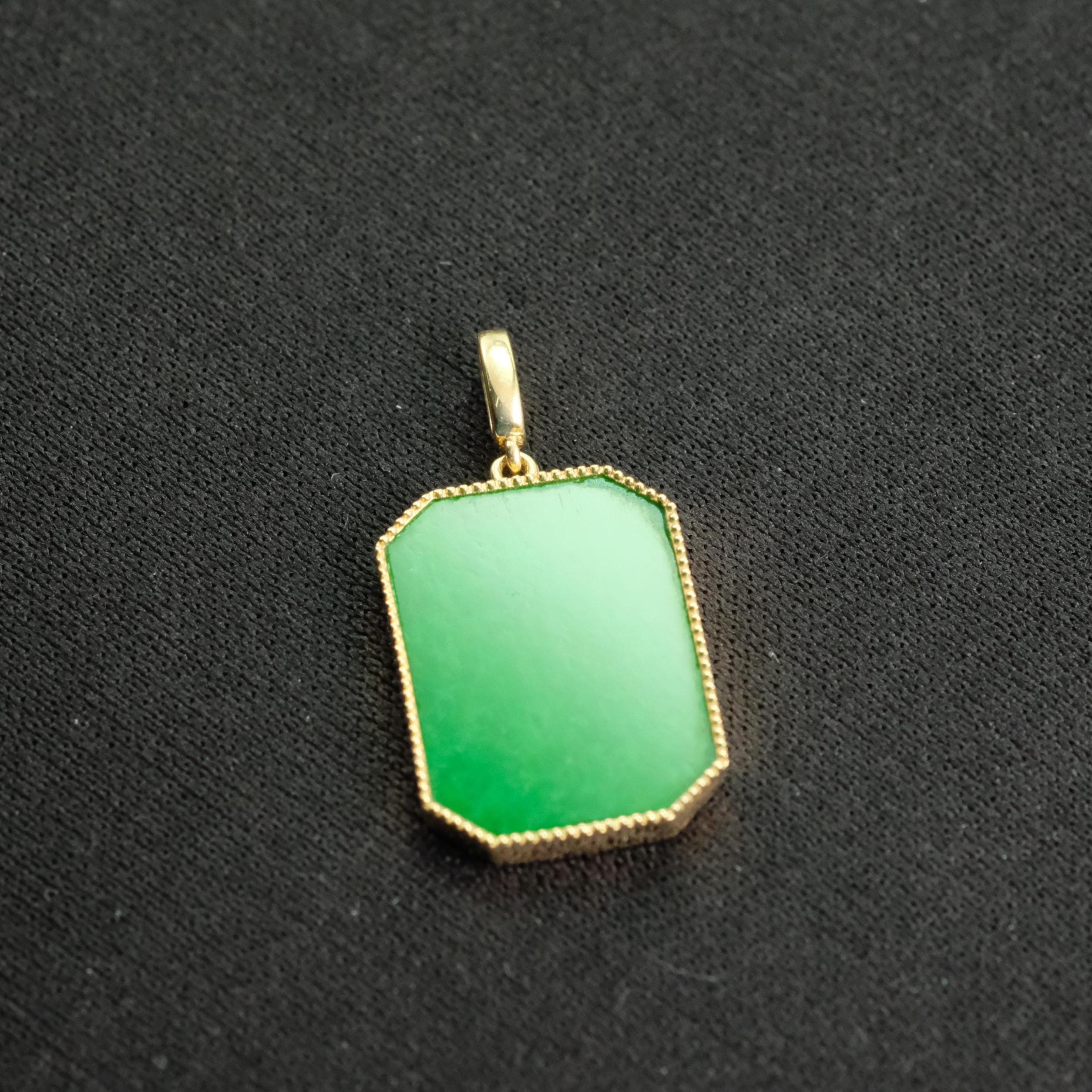 Plain Top Flawless Imperial Green Handmade Natural Jadeite Jade Pendant ...