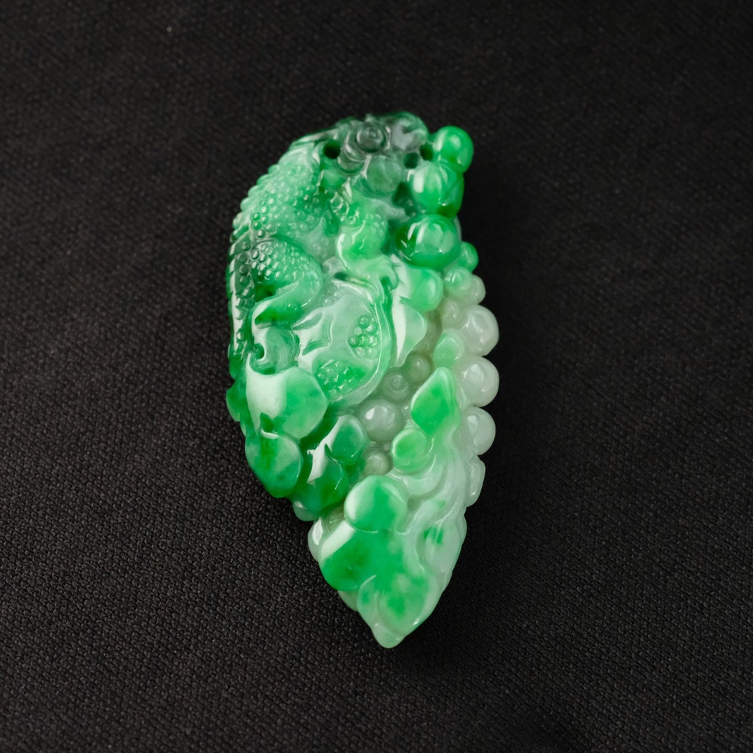 Lizard Imperial Green Handmade Natural Jadeite Jade Pendant - Etsy
