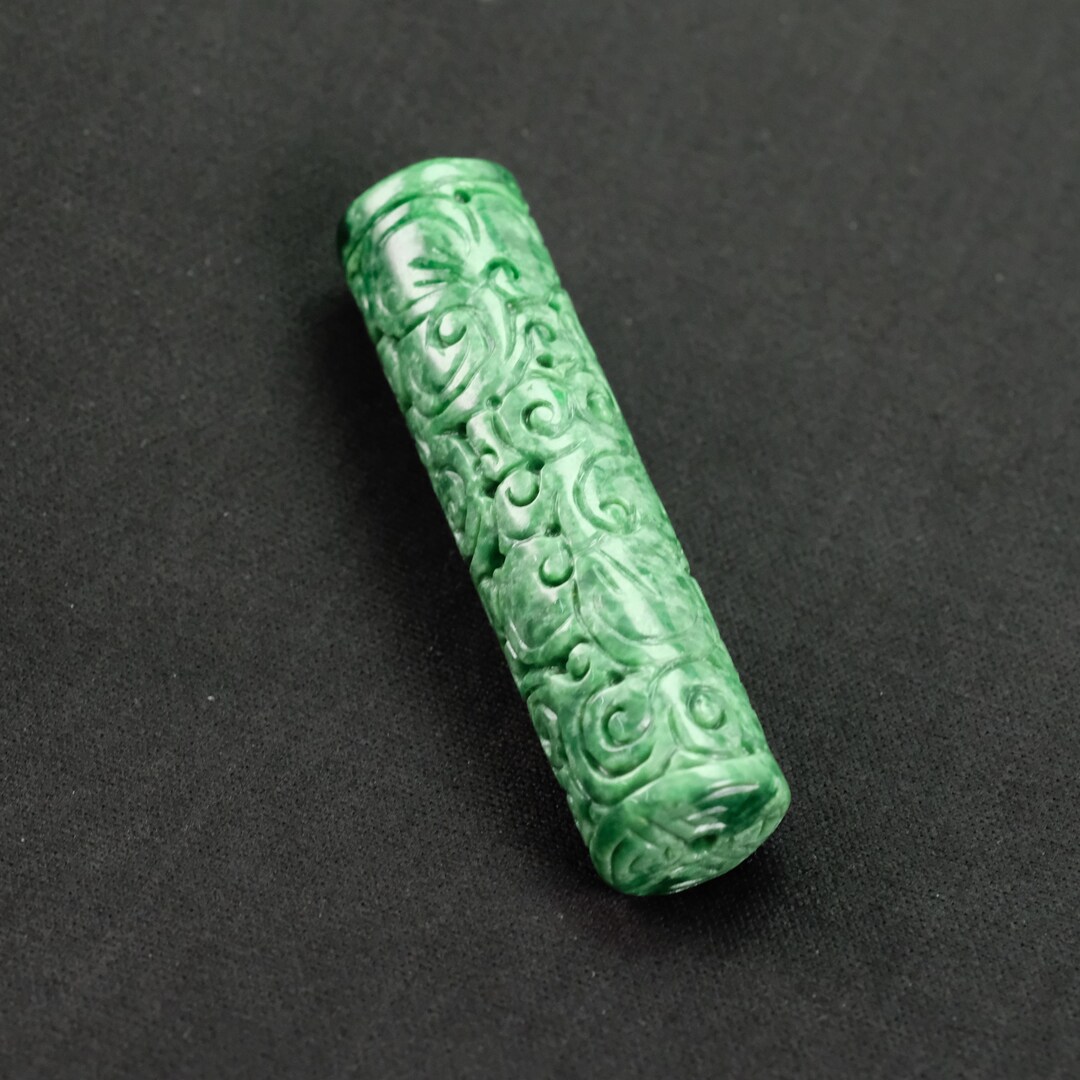 Masterfully Carved Imperial Green Natural Burma Jadeite Jade Column ...