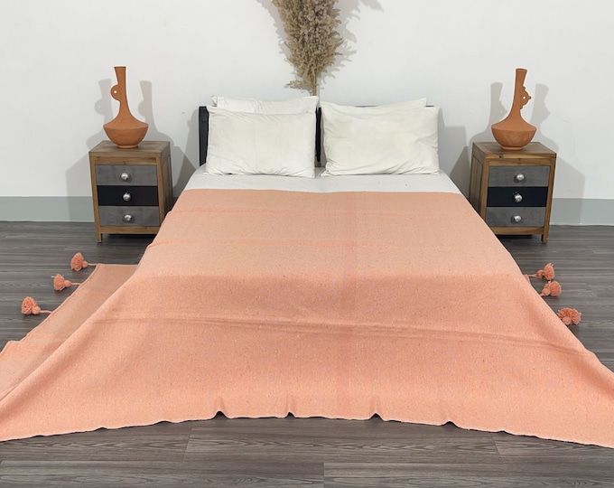 Billowy Knit Throw Quilted Look Blanket Pattern, Pretty Blanket Pattern ...