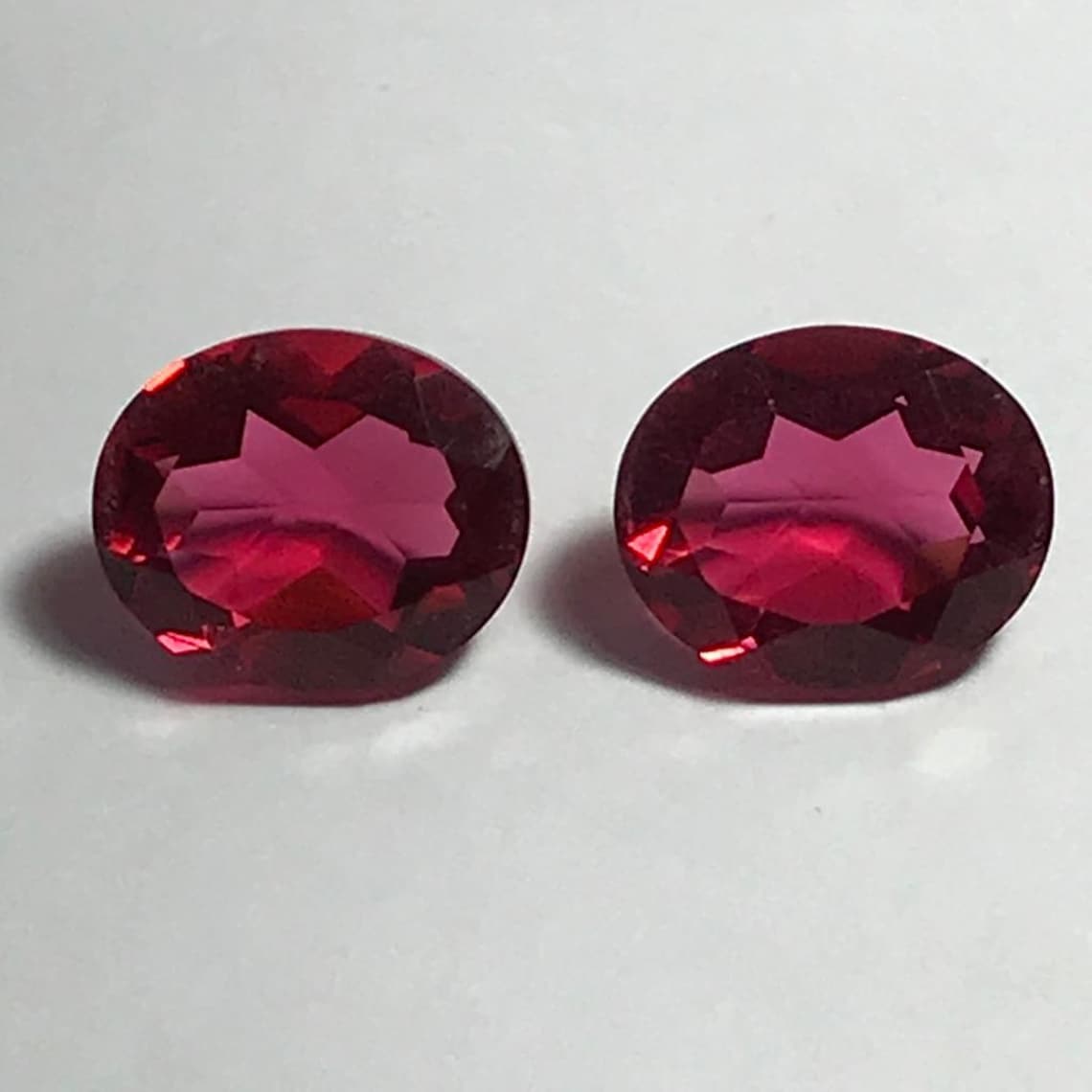 BEAUTIFUL LAB CREATED synthetic ruby crystal.oval.1210MM | Etsy
