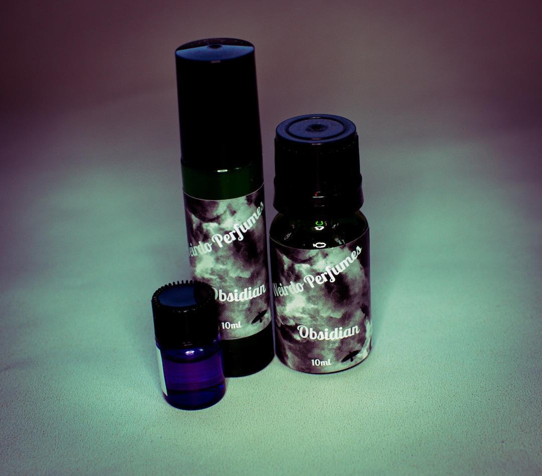 Obsidian Perfume Oil - Etsy