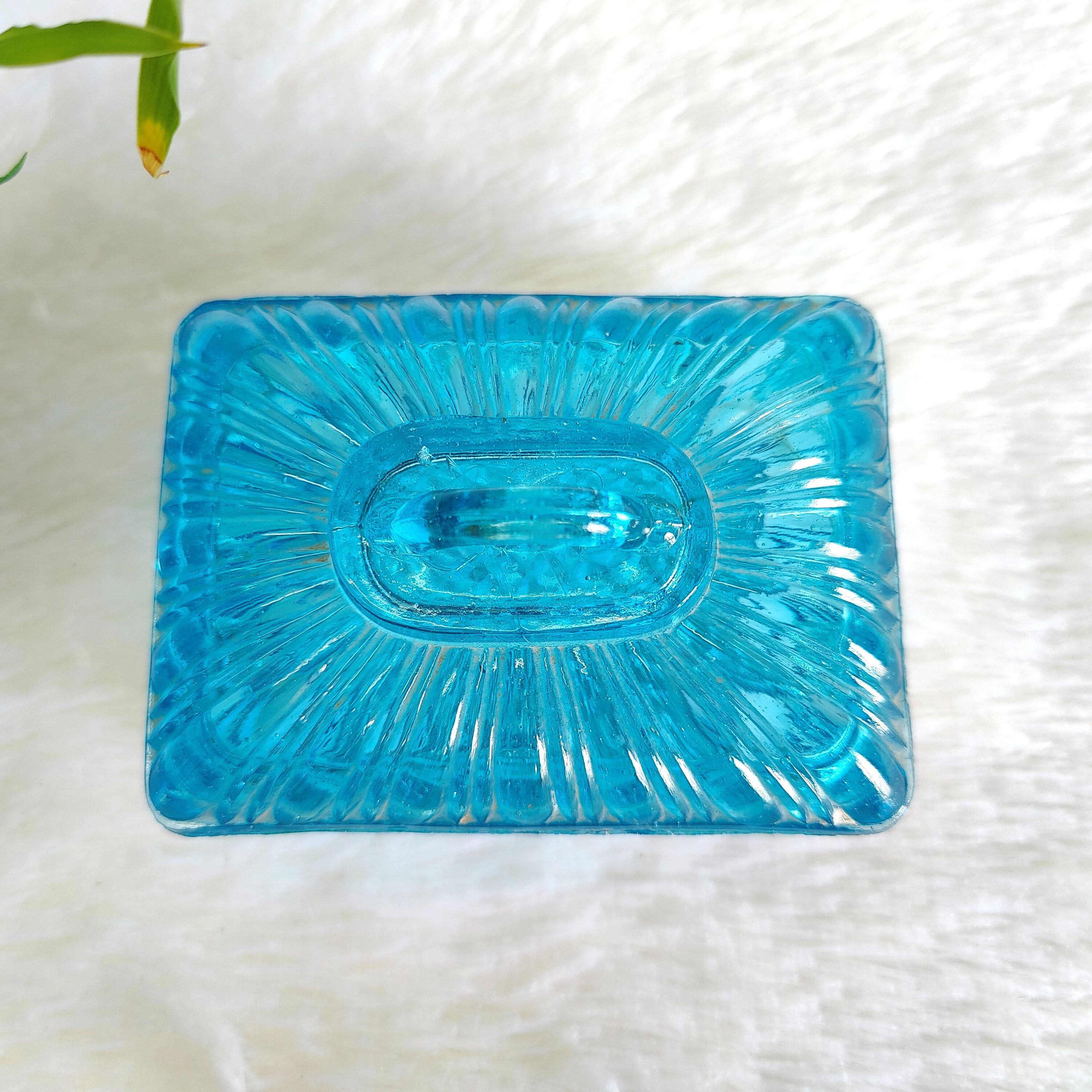 Vintage Blue Glass Vanity Trinket Box With Lid| Glass Jewellery Box ...