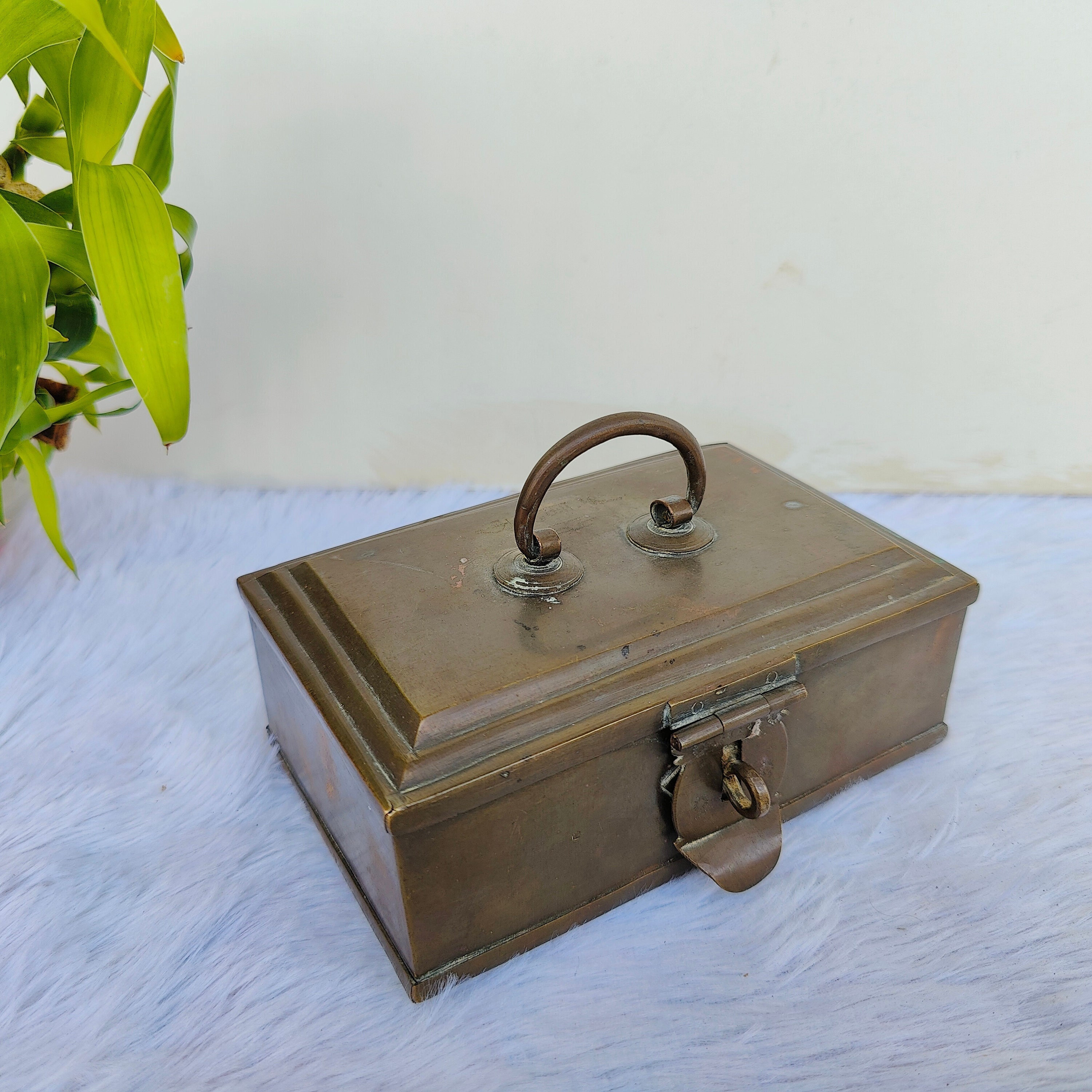 Antique Brass Betel Nut Box With Latch and Handle | Dual Compartment ...