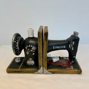 Vintage Style Singer Sewing Machine Bookends Book Tidy Book Shelf - Etsy