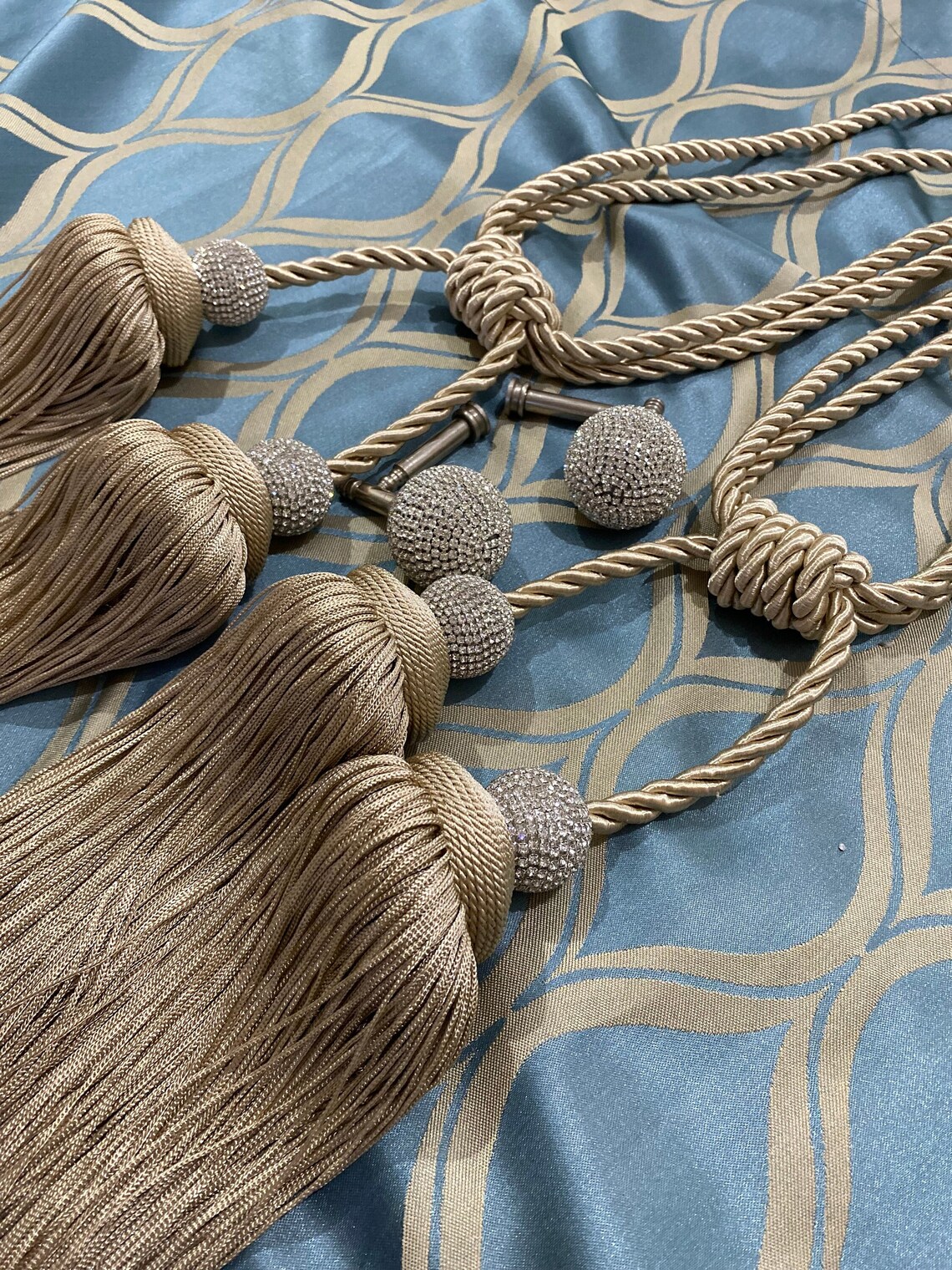 Pack of 2 Crystal Tie Back Swarovski Tiebacks Luxury - Etsy