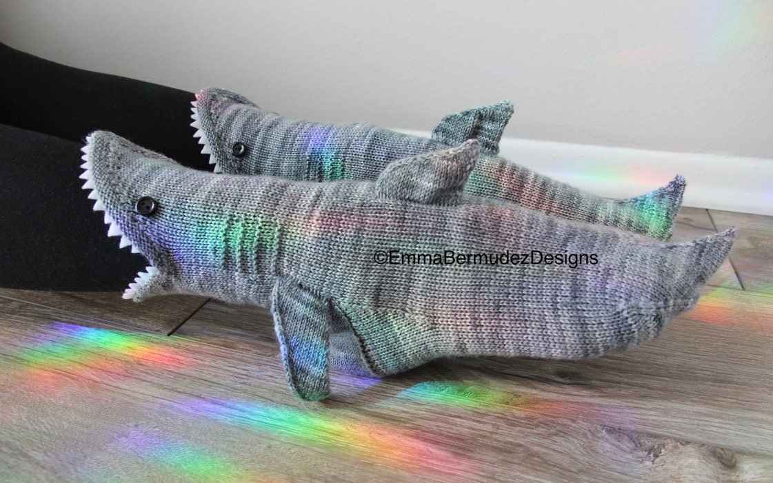 PDF | KNITTING PATTERN | Shark Bait | Shark Socks Funky Knitting ...