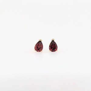 Pear Shape Tear Drop Earring Settings for Studs in Solid 14k Gold ...
